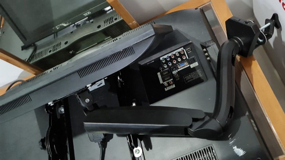 Acer monitor with arm/holder, Computers & Tech, Parts & Accessories ...