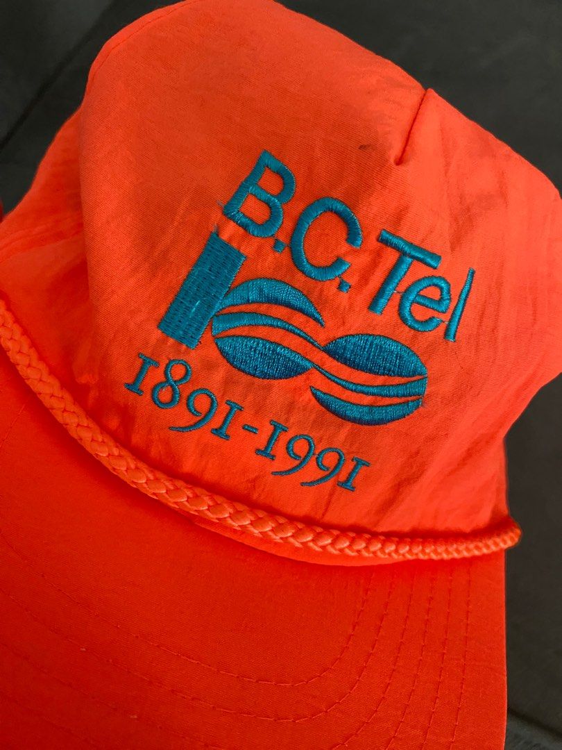 BC Tel hat/ topi bahan vintage, Fesyen Pria, Aksesoris, Topi di Carousell