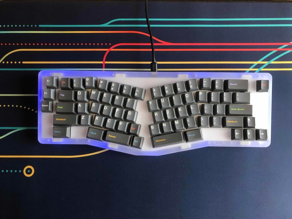 Bear65 65% split mechanical keyboard, Computers & Tech, Parts ...