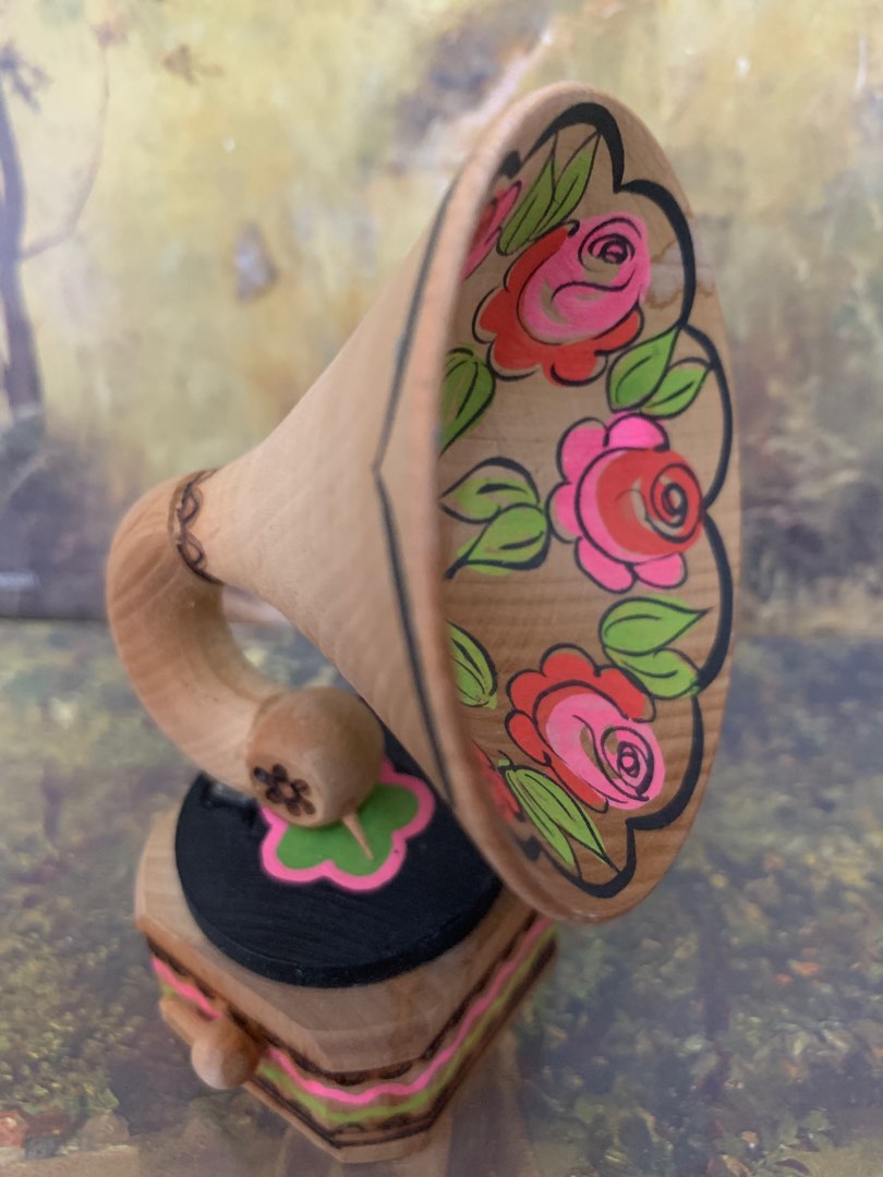Beriozka Hand Painted Miniature Wood Phonograph 4”Design Made in Russia ...
