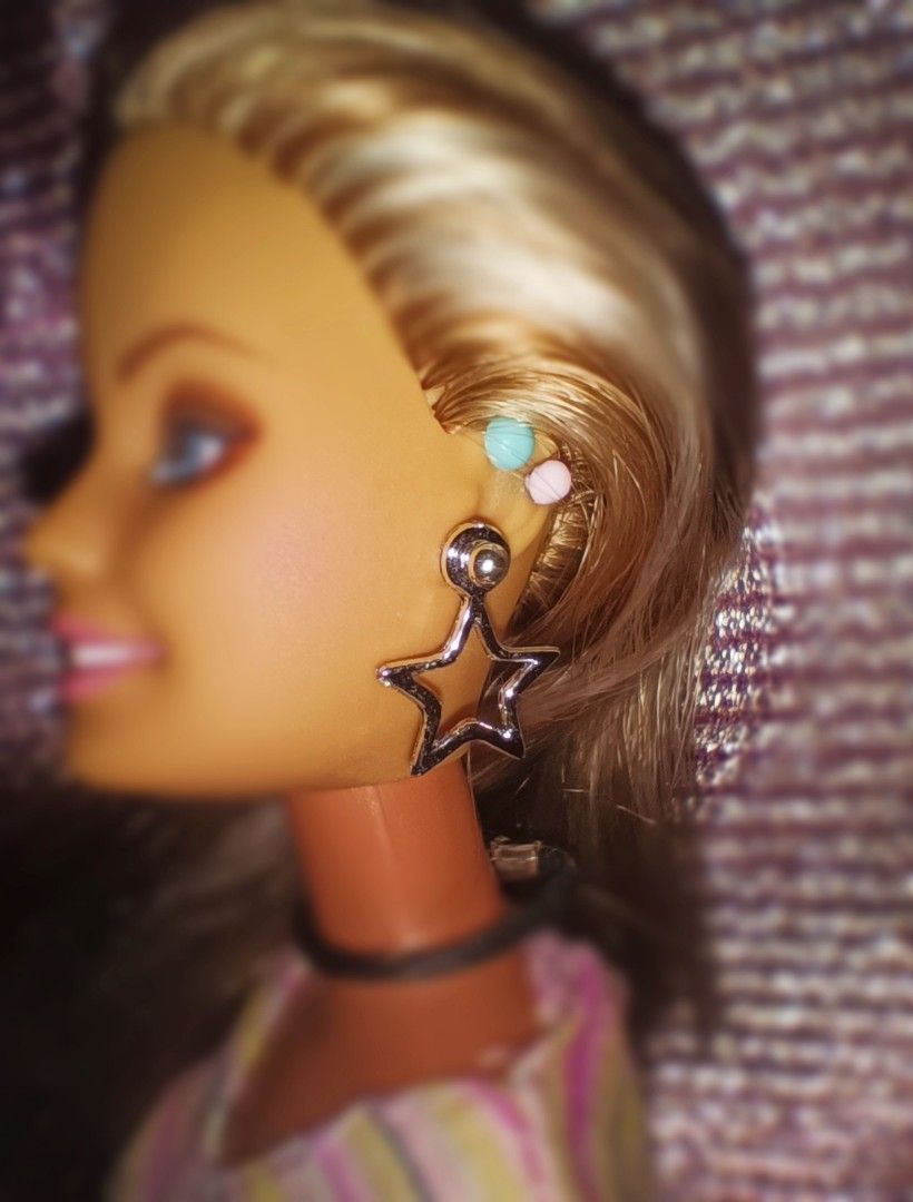 California Girl Barbie Ear Piercing 2004 (Generation Girl face mold ...