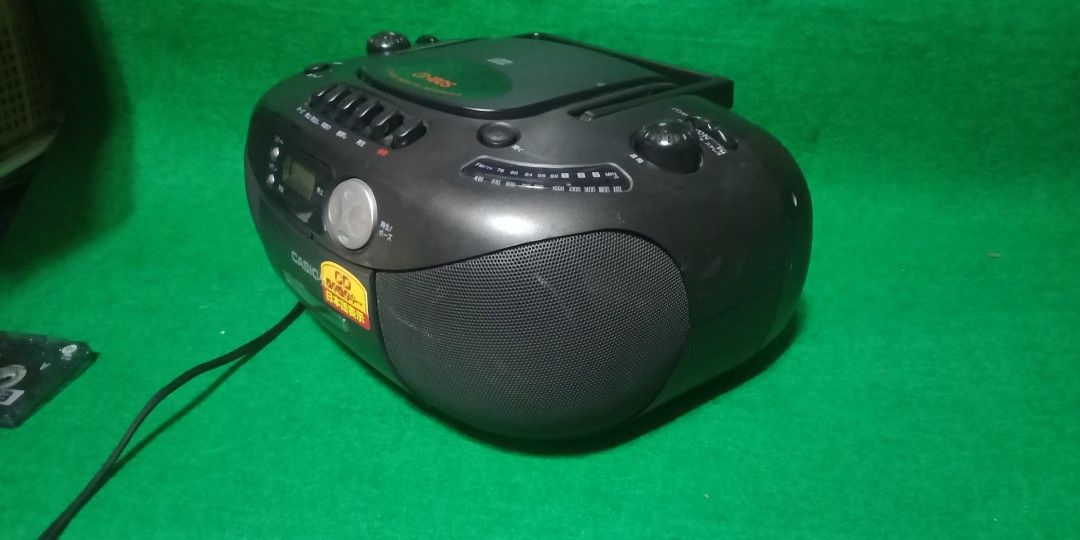 Casio CD-180S CD radio Cassette Recorder, Audio, Portable Music Players ...