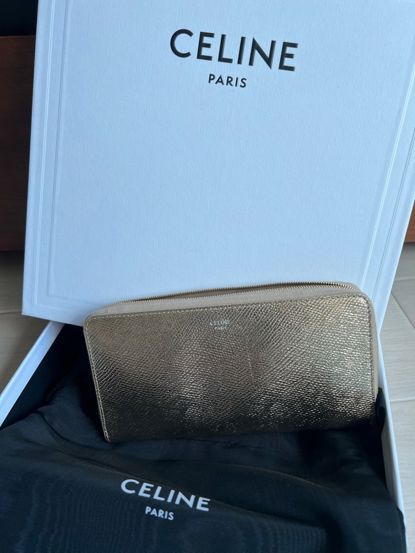 Celine Wallet, 名牌, 手袋及銀包 - Carousell