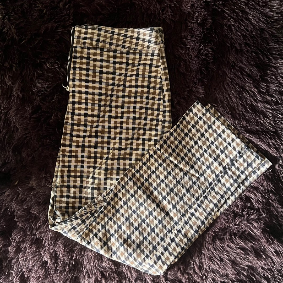 Checkered pants, Women's Fashion, Bottoms, Jeans & Leggings on Carousell