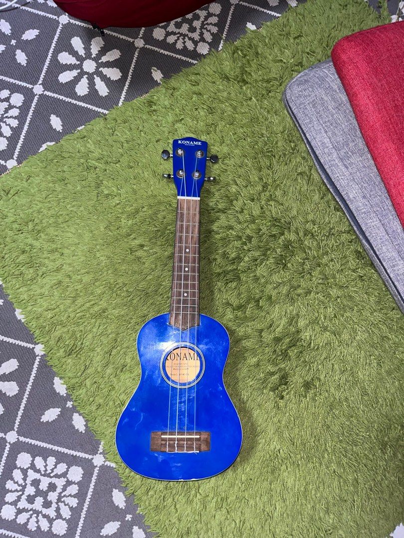 coloured ukulele!, Hobbies & Toys, Music & Media, Musical Instruments ...