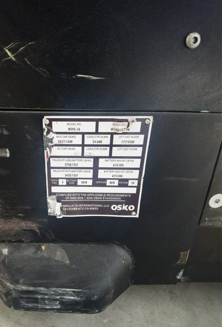 CONDA 1.5 TON ELECTRIC FORK OVER STACKER (WS95-16), Furniture & Home ...