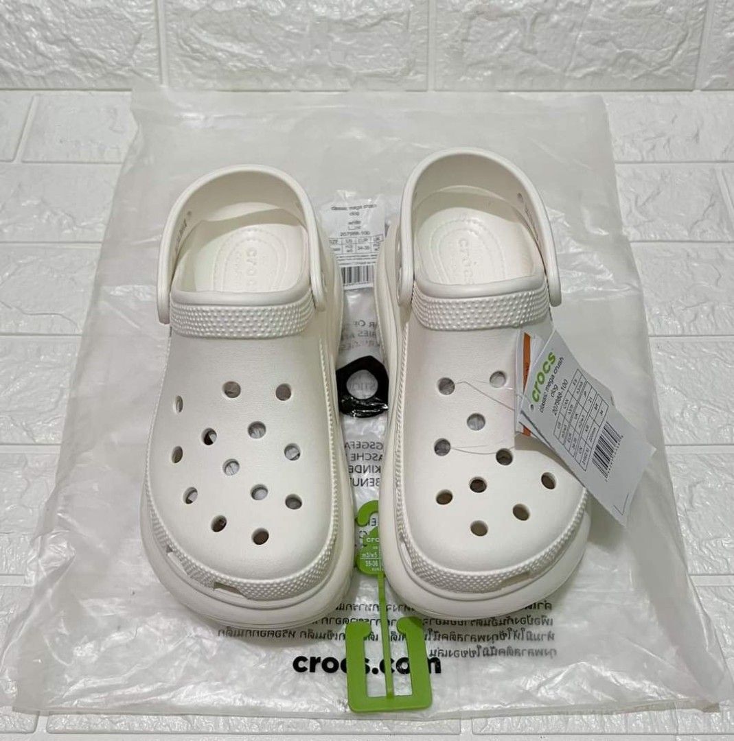 Sale! Crocs Classic Mega Crush Clog W5, Women's Fashion, Footwear, Slippers and slides on Carousell