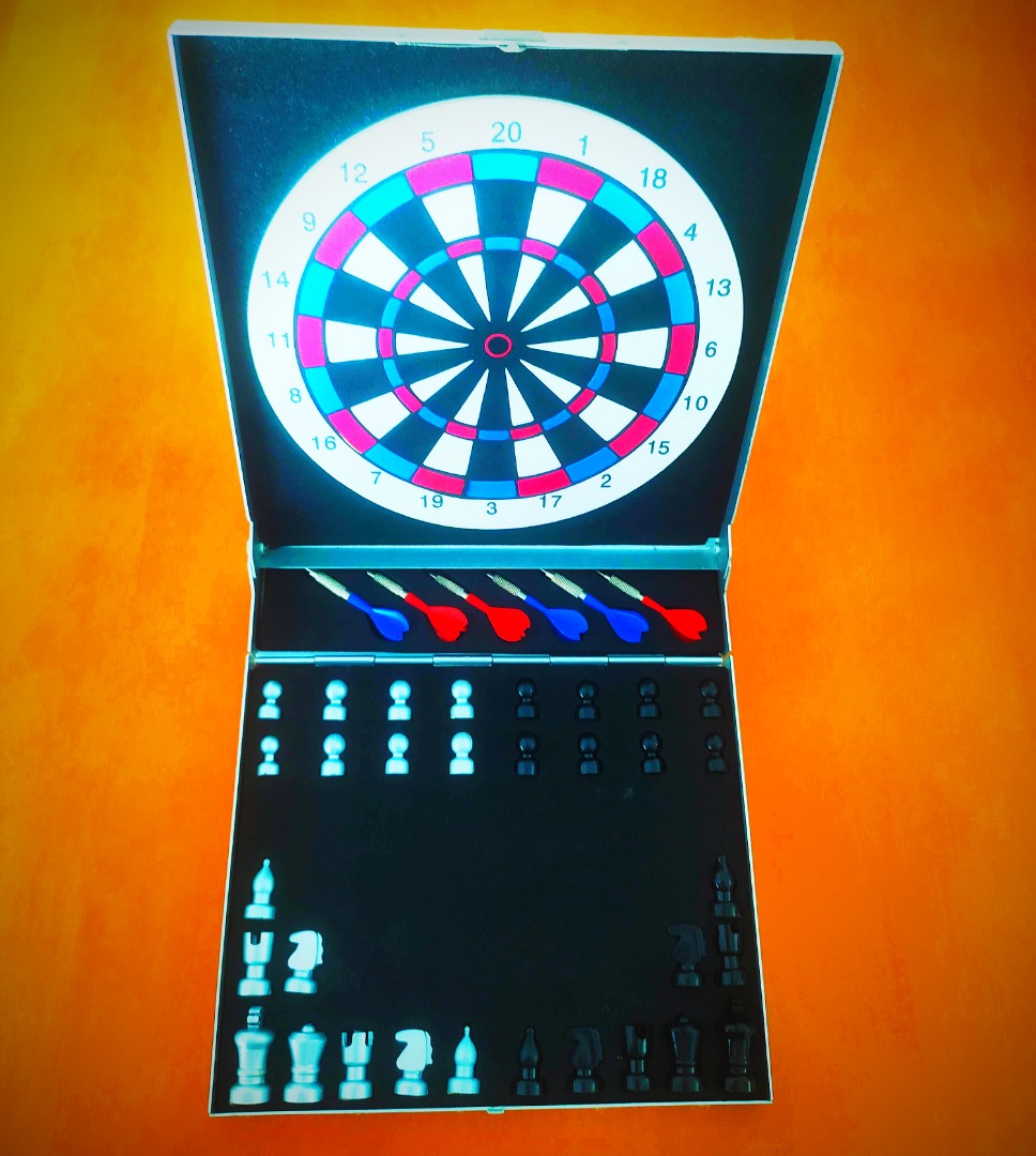 Darts game and international chess game set 2 in one, Hobbies & Toys ...