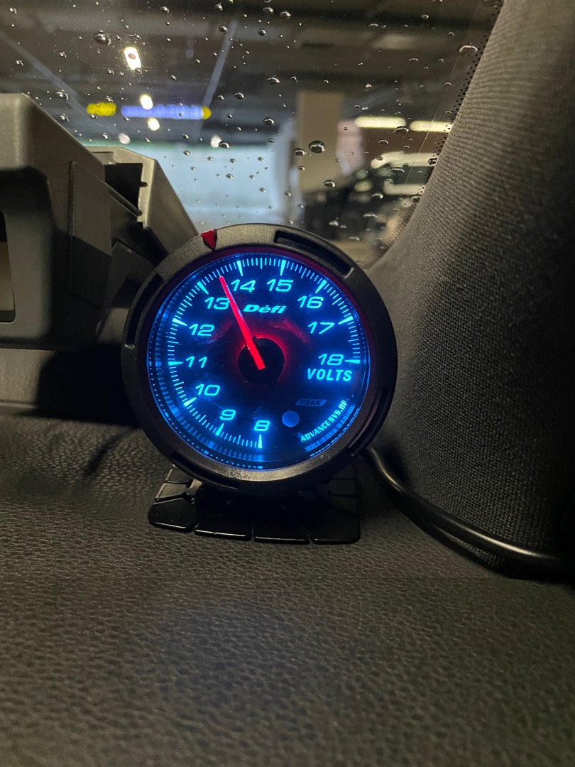 Defi gauge - voltage, Car Accessories, Accessories on Carousell