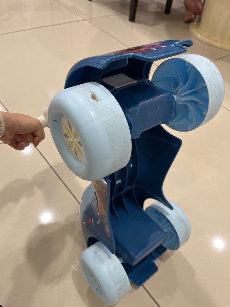 Elsa Car Ride On / Frozen Car, Hobbies & Toys, Toys & Games on Carousell