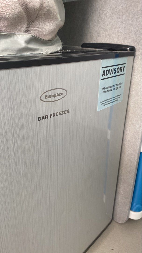 Euro pace bar freezer, TV & Home Appliances, Kitchen Appliances ...