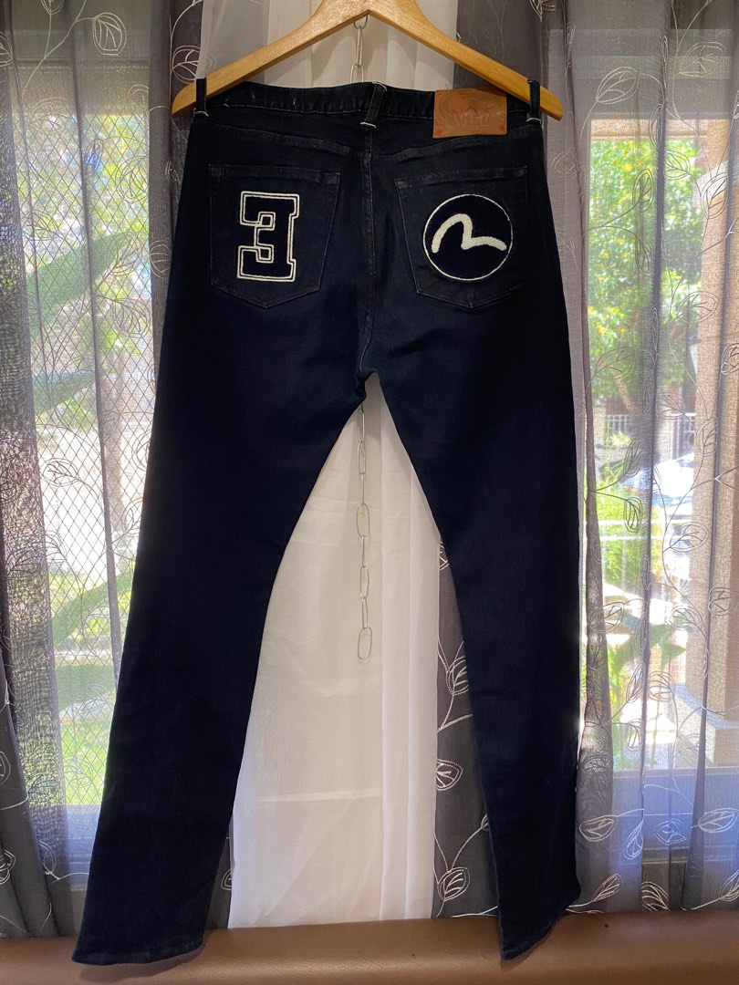 Evisu Authentic 32 waist, Men's Fashion, Bottoms, Jeans on Carousell