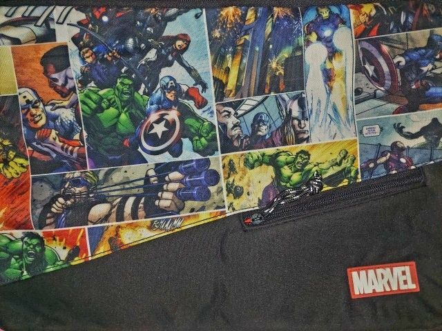 For sale! MARVEL AVENGERS LAPTOP SLEEVE CASE THOR HULK IRONMAN CAPTAIN ...