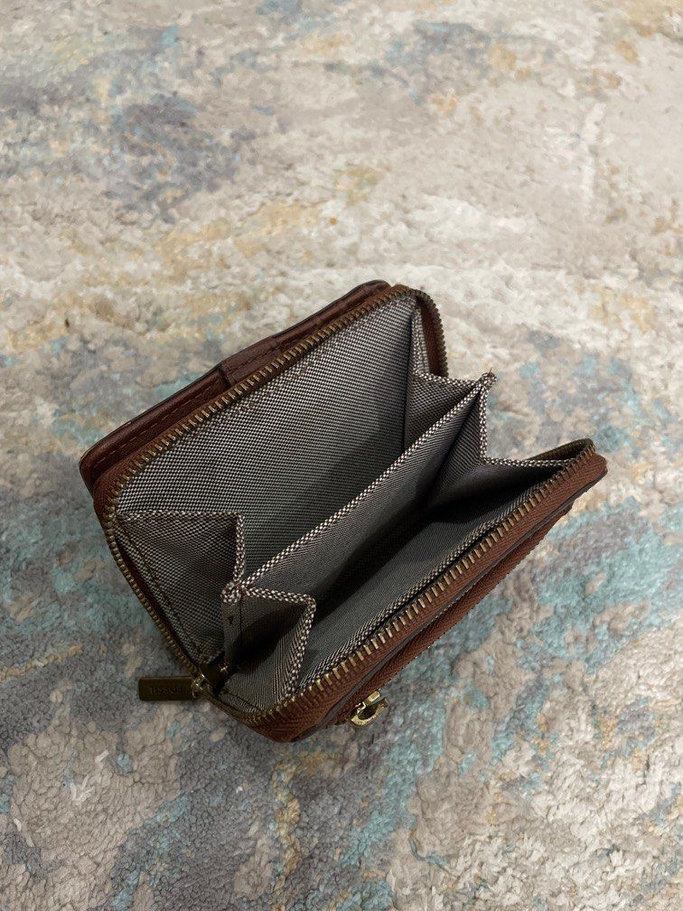 Fossil Wallet, Women's Fashion, Bags & Wallets, Wallets & Card holders ...