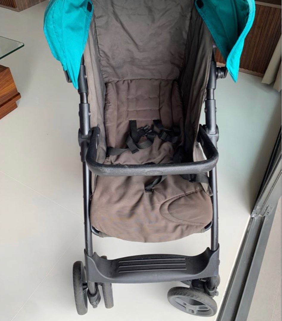Graco pram, Babies & Kids, Going Out, Strollers on Carousell