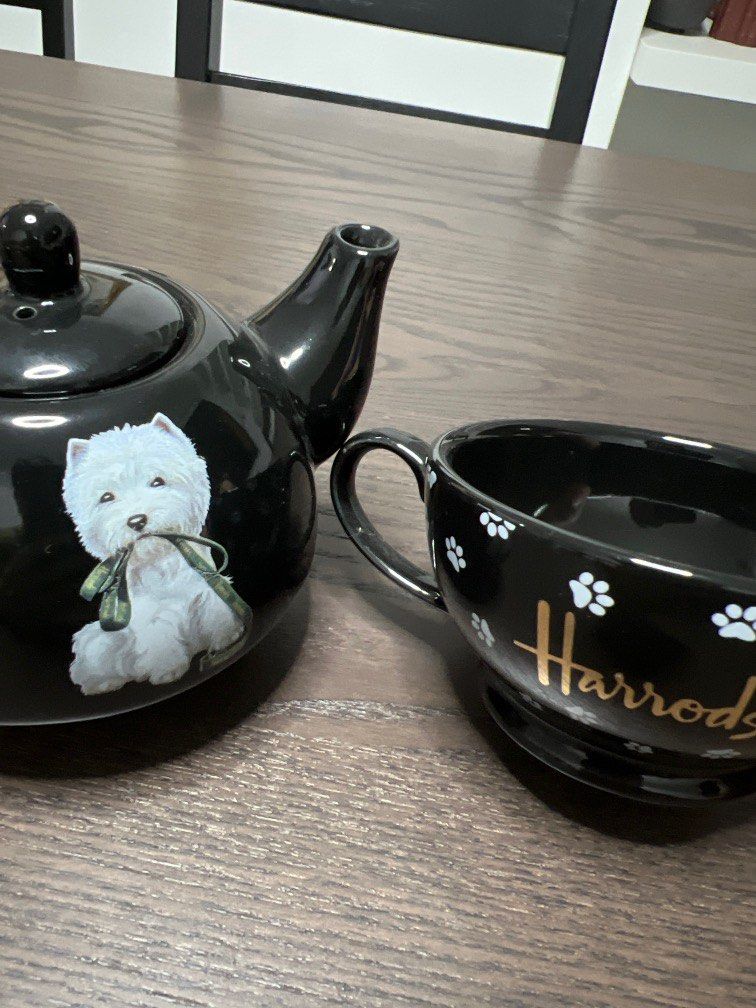 Harrods stacking Teapot with cup, Furniture & Home Living, Kitchenware ...
