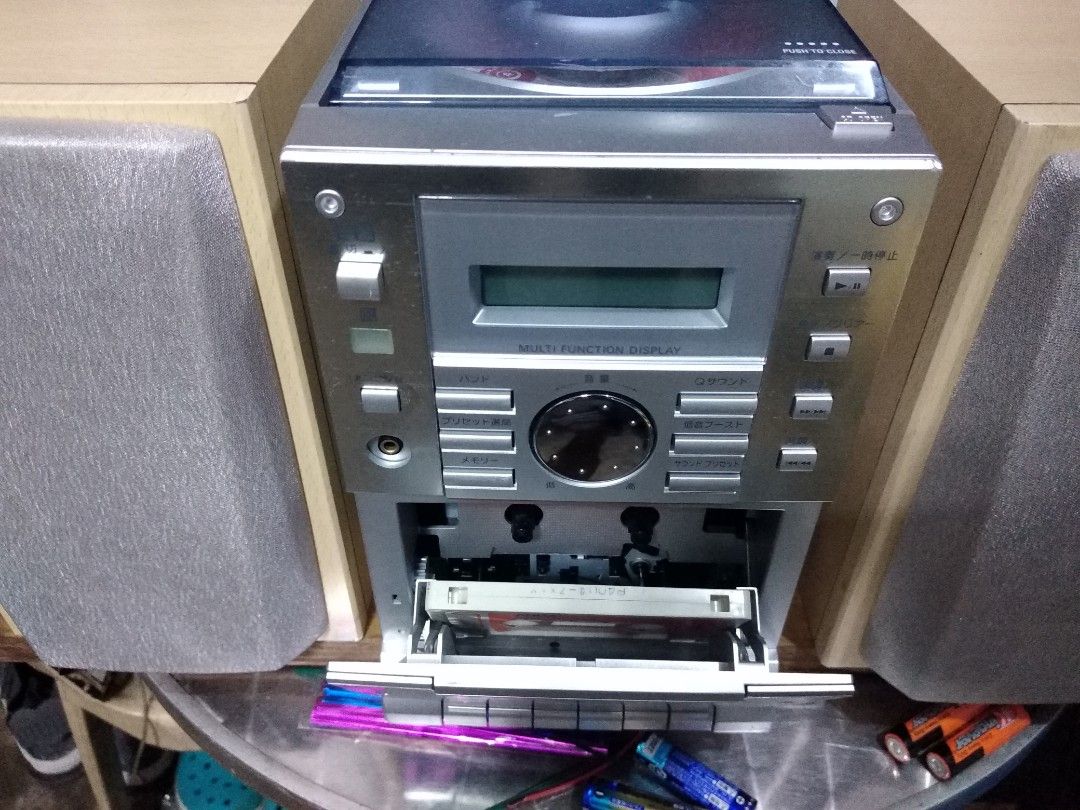 Hitachi Micro Mini Component System CDX-200 on Carousell