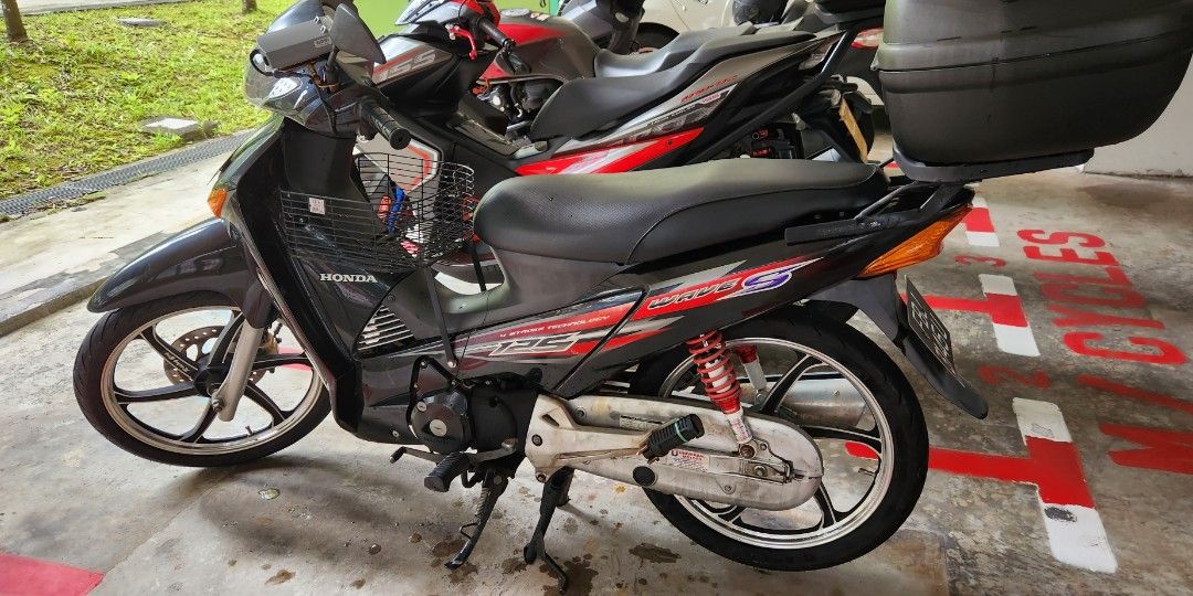 Honda Wave 125s, Motorcycles, Motorcycles for Sale, Class 2B on Carousell