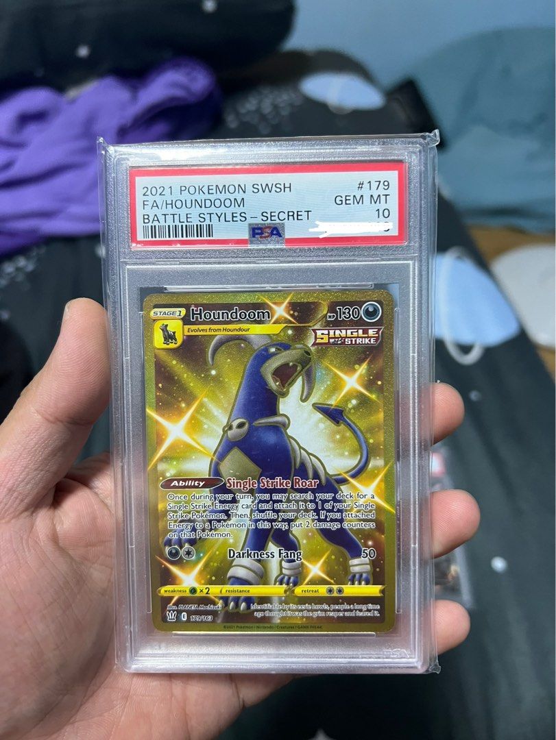 Houndoom Gold PSA 10, Hobbies & Toys, Toys & Games on Carousell