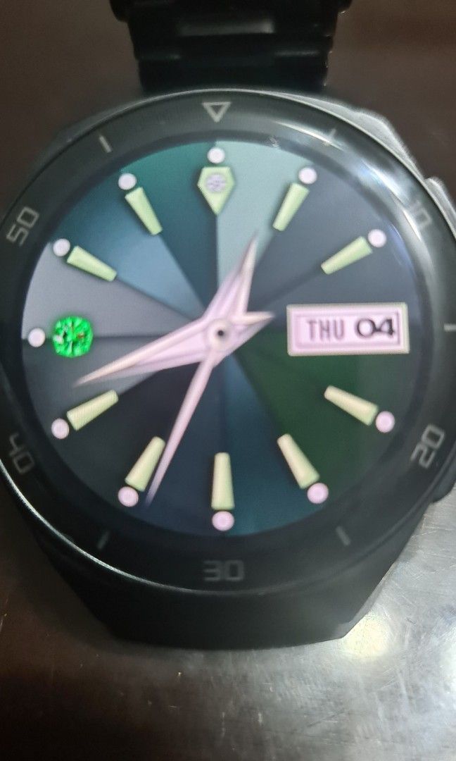 Huawei smartwatch GT2e on Carousell
