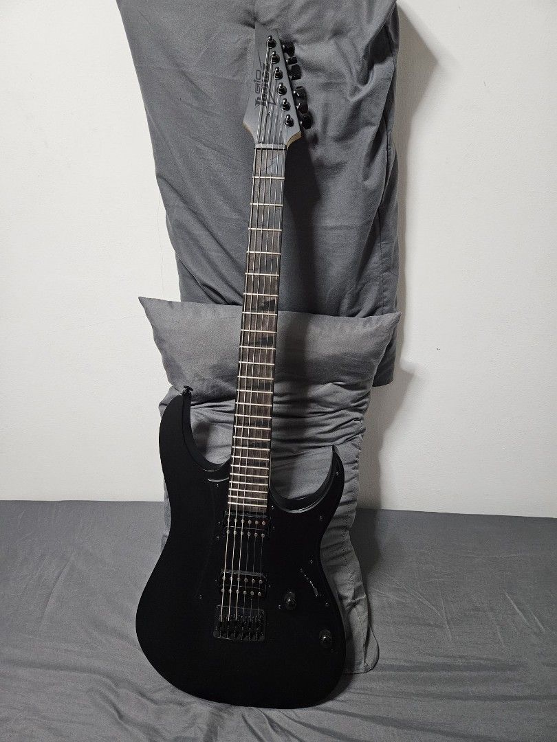 Ibanez GRGR131EX-BKF Electric Guitar, Hobbies & Toys, Music & Media ...