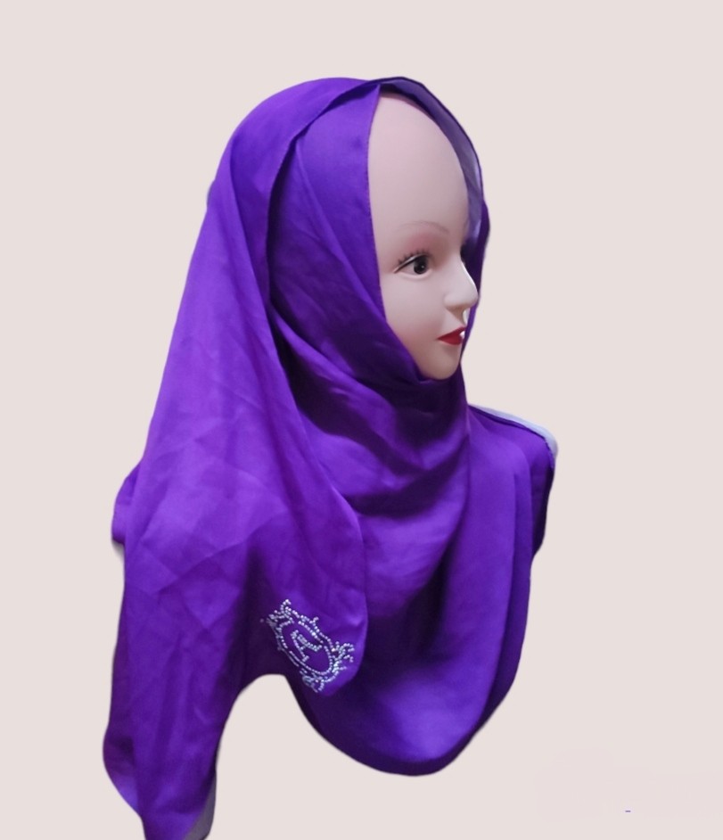 Instant shawl, Women's Fashion, Muslimah Fashion, Hijabs on Carousell