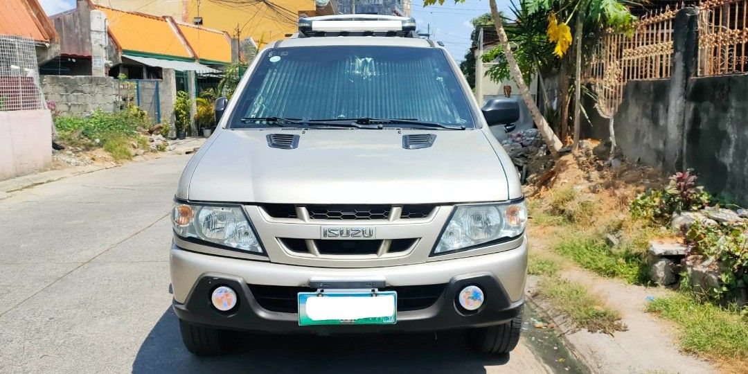 Isuzu Crosswind, Cars for Sale, Used Cars on Carousell