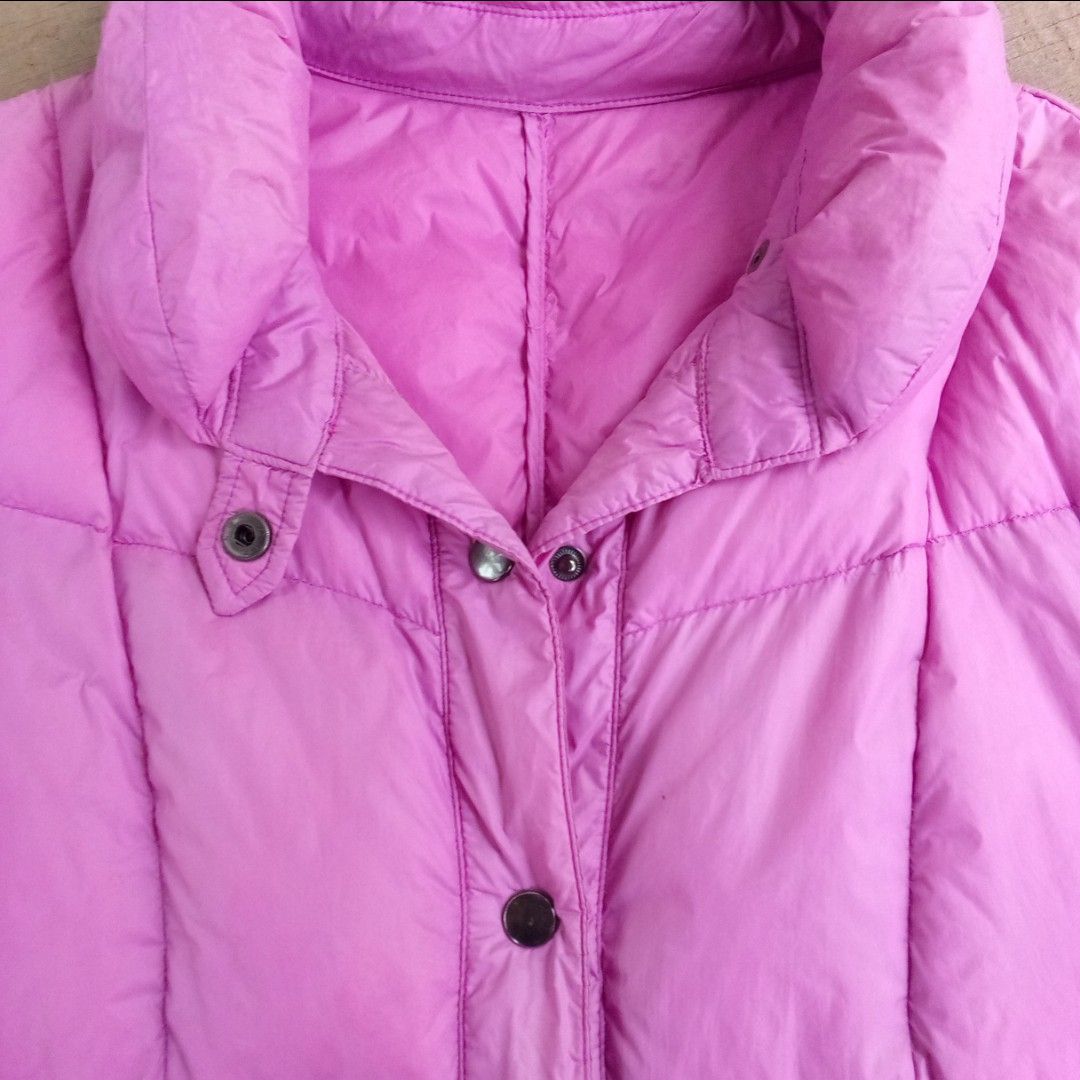 jaket bulu angsa pink on Carousell