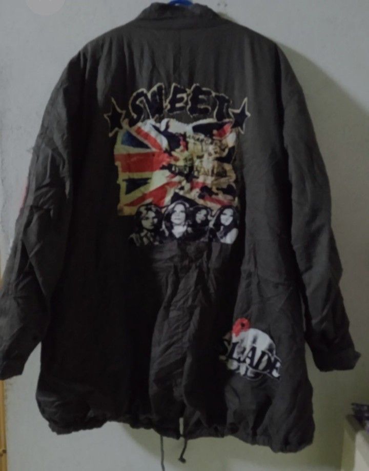 Jeket Parka Labuh, Men's Fashion, Activewear on Carousell