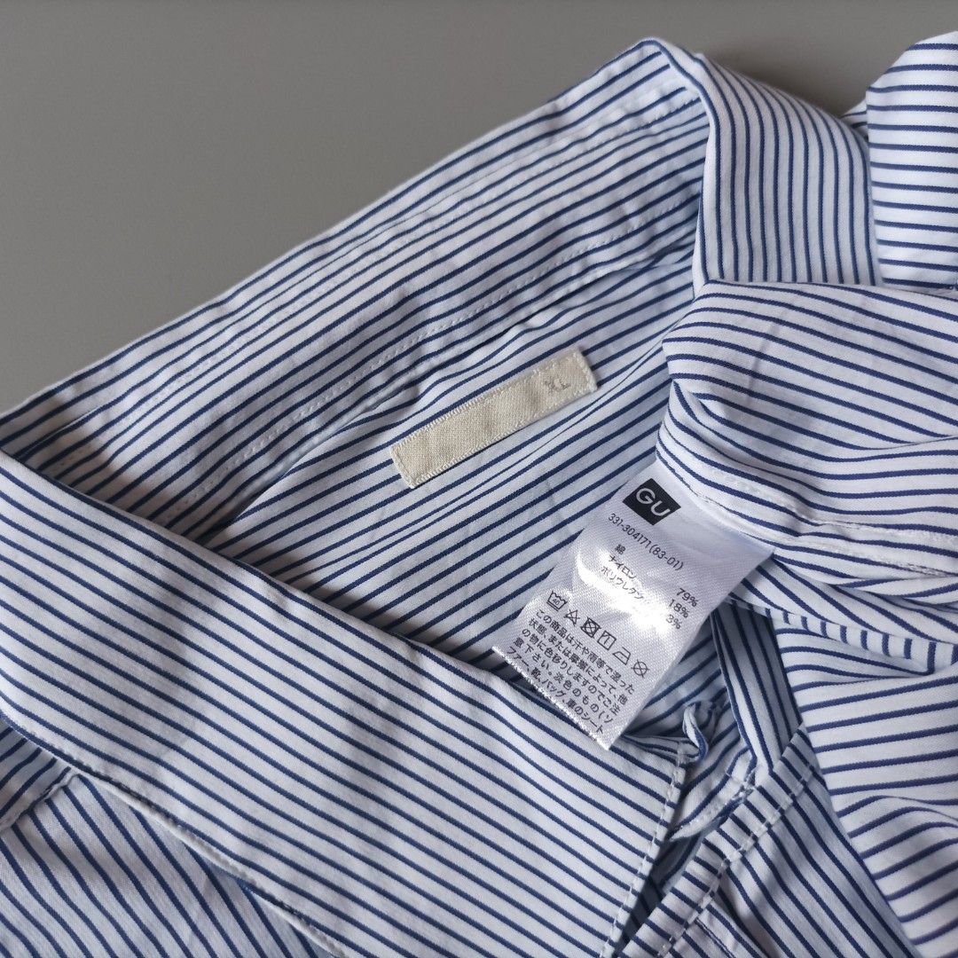 Kemeja garis Uniqlo GU, Fesyen Pria, Pakaian , Atasan di Carousell