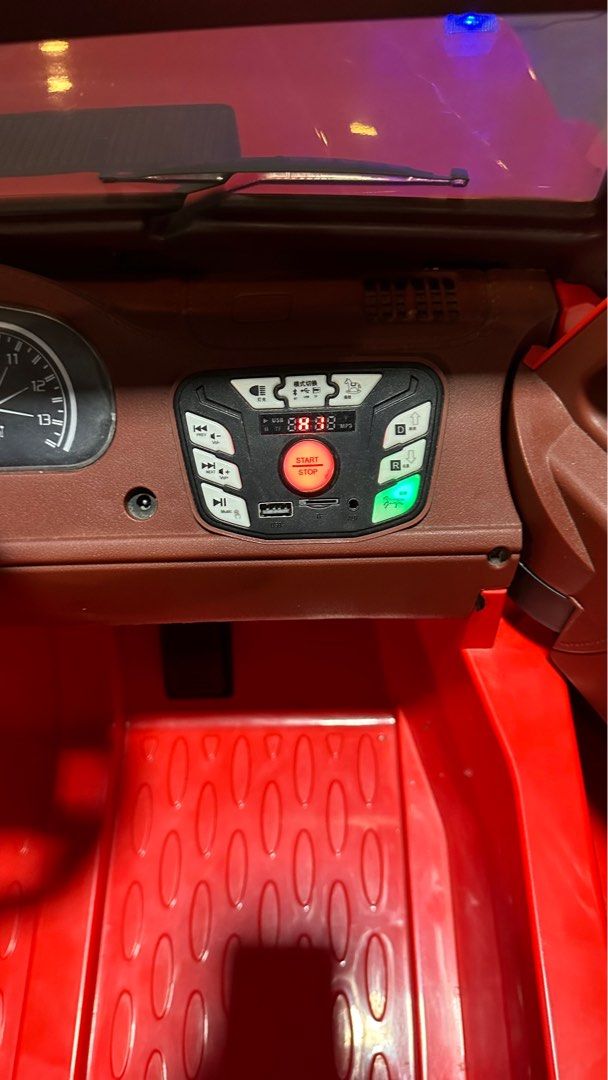 Kids Electric Car Mercedes G wagon + remote control, Hobbies & Toys ...