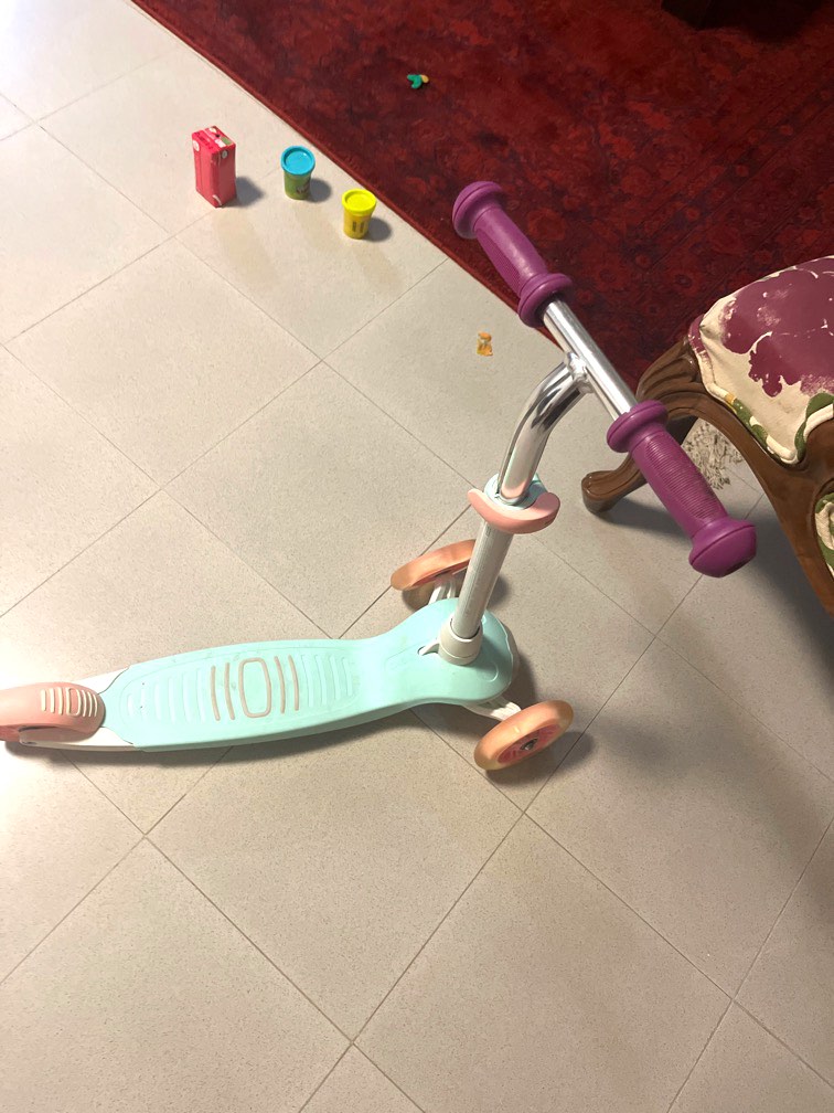 Kids Scooter, Babies & Kids, Infant Playtime on Carousell