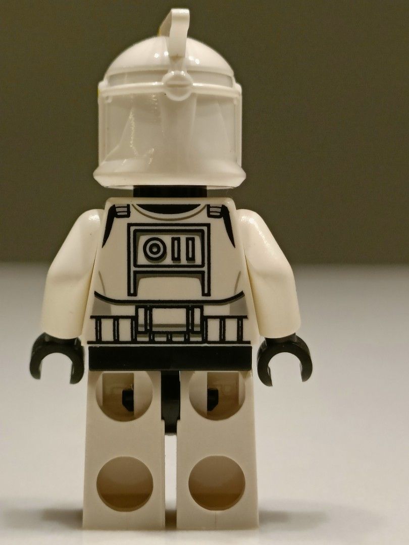 Lego Star Wars Clone pilot yellow marking, Hobbies & Toys, Toys & Games ...