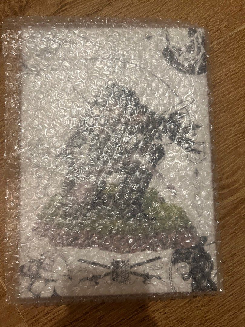 Levi ackerman version 2 figure w limited edition canvas board - attack ...