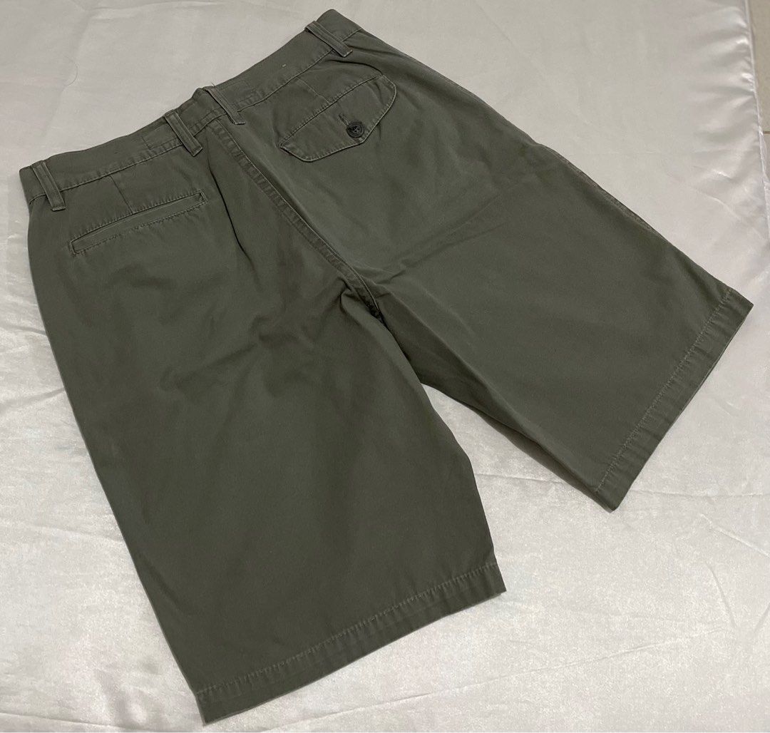 Light Army Green Chino Mens Shorts on Carousell