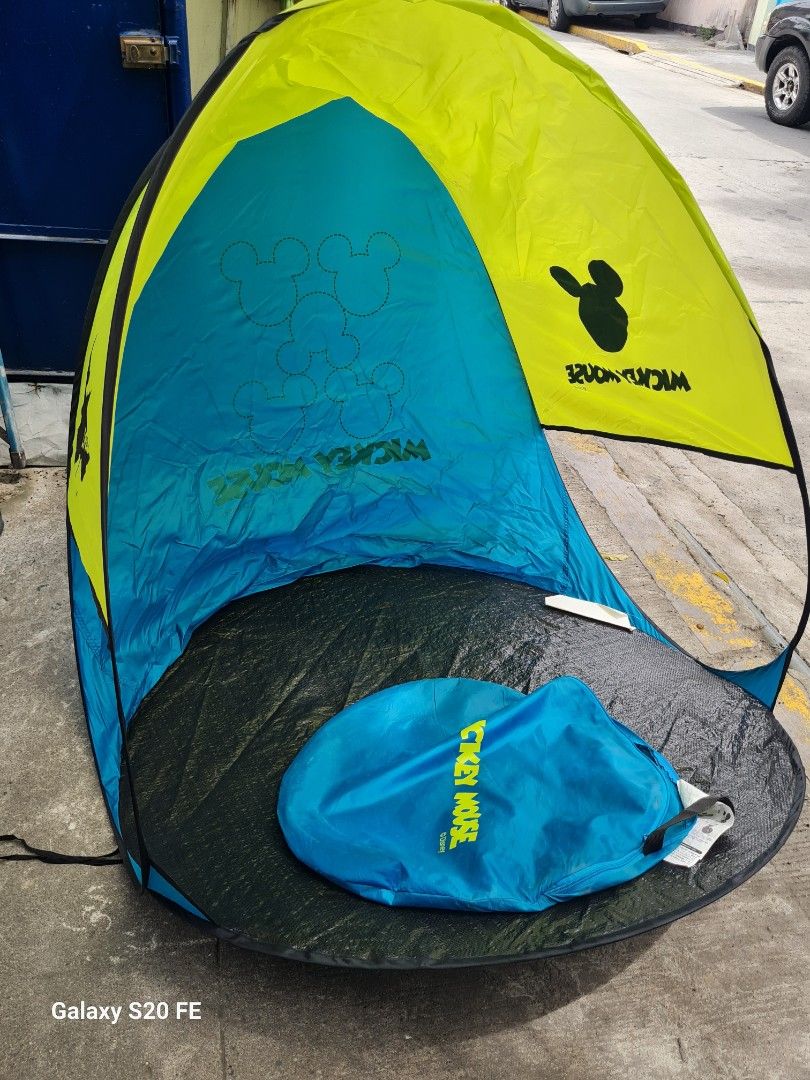 Logos Mickey Mouse Pop up Beach Tent, Sports Equipment, Hiking ...