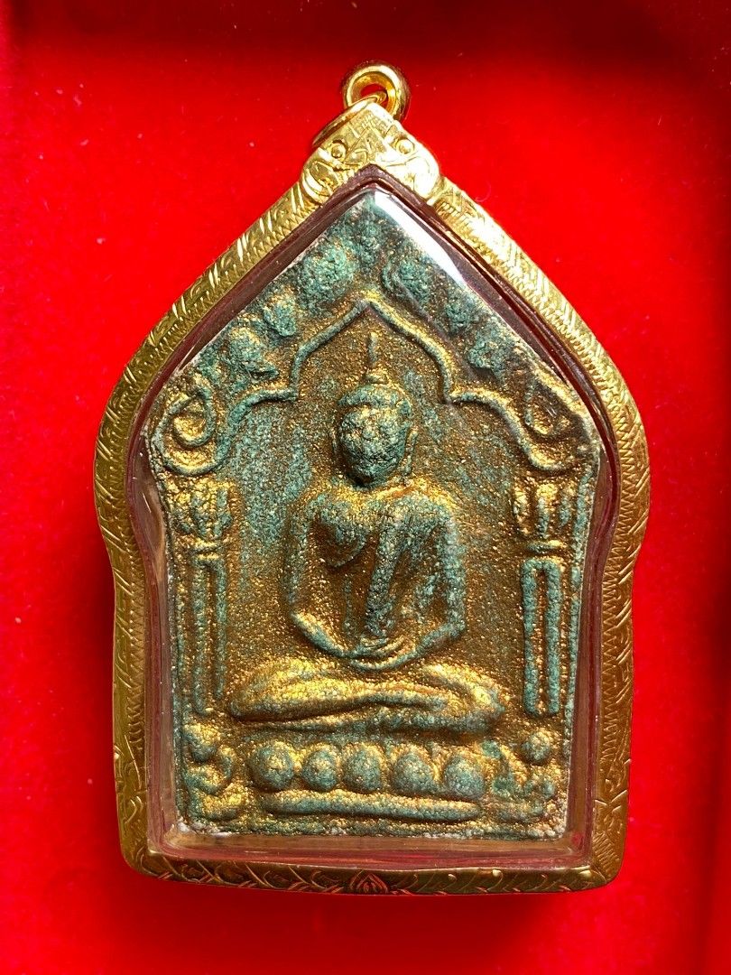 Lp sakorn khun paen 2543, Hobbies & Toys, Religious Items on Carousell