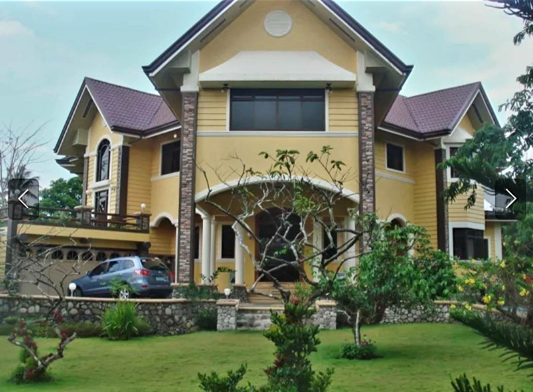 Luxury house for sale Tagaytay City! on Carousell