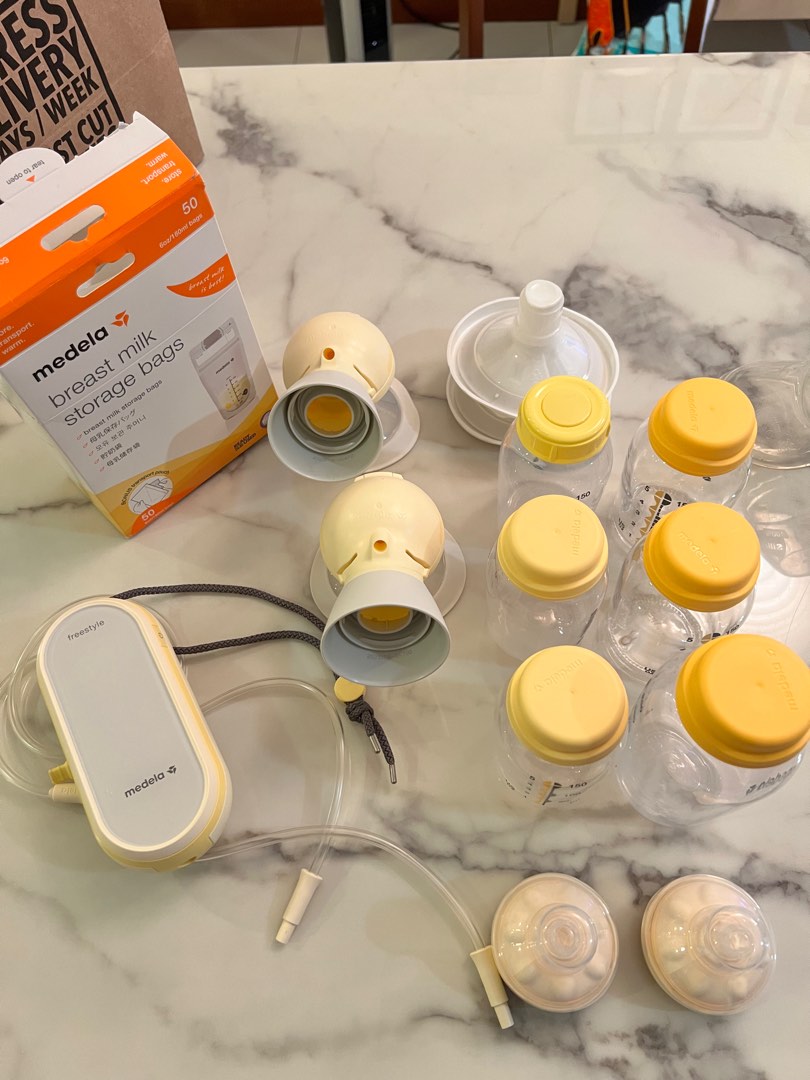 Medela flex with free items, Babies & Kids, Nursing & Feeding ...