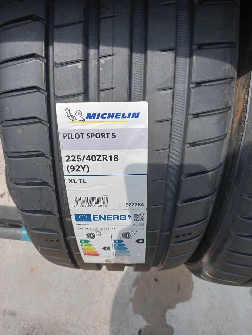 MICHELIN PS5 225/40R18, Car Accessories, Tyres & Rims on Carousell