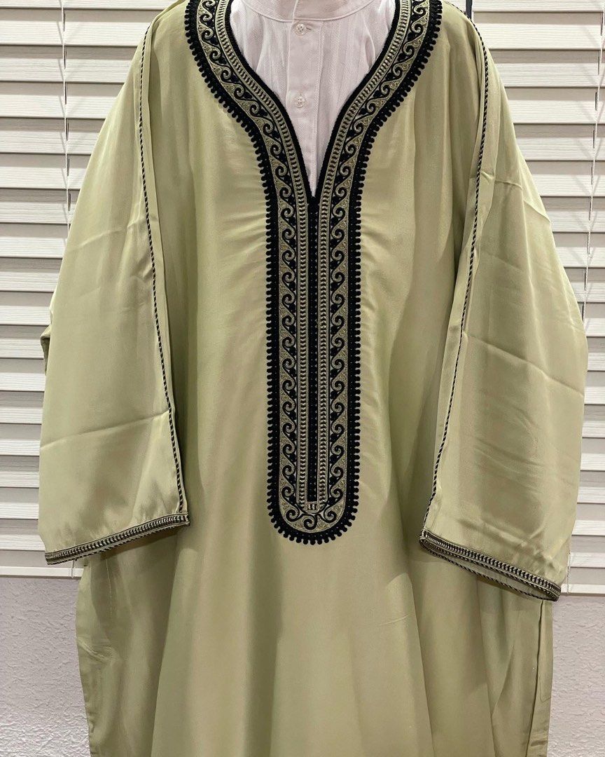 moroccan juba for men, Men's Fashion, Muslim Wear, Jubahs on Carousell