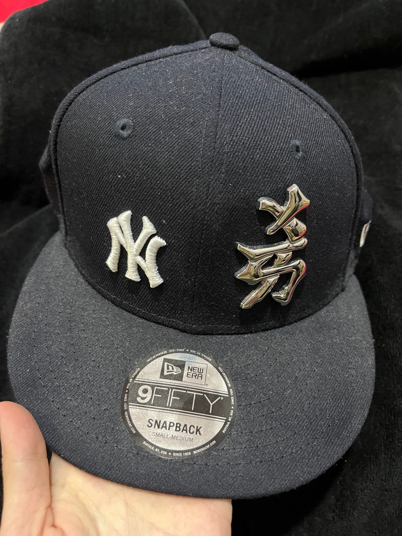 New Era Hat Sticker: A Detailed Guide – MRQOI