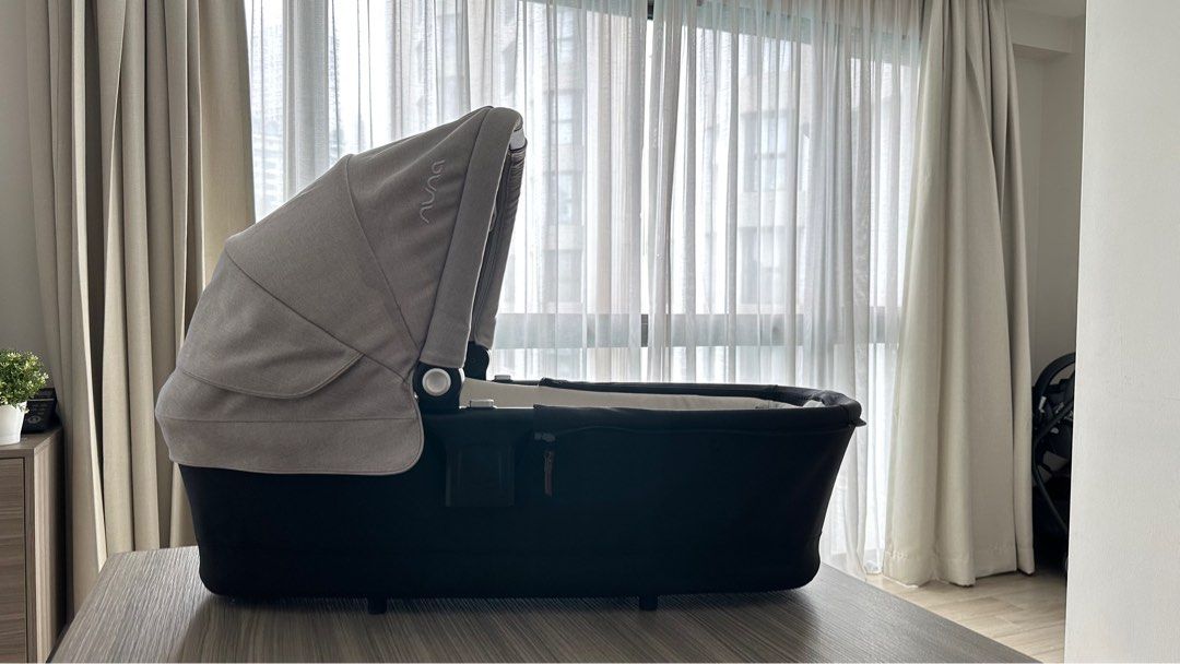 Nuna TRIV carry cot (Bassinet) 50% OFF, Babies & Kids, Going Out ...