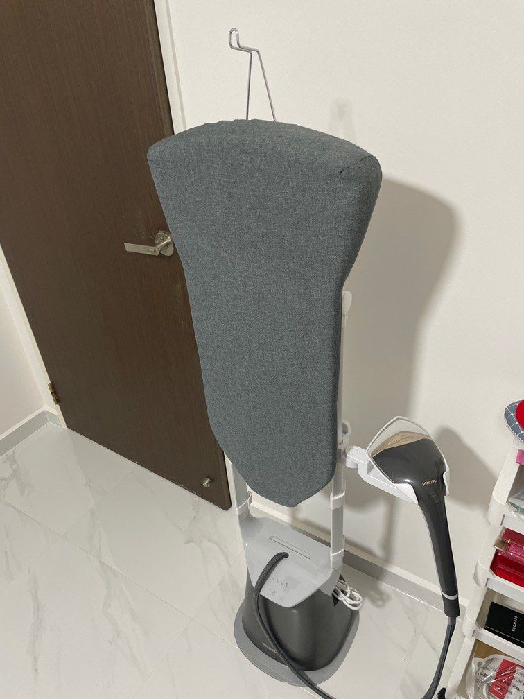 Philips All in One 8000 series GC628/86, TV & Home Appliances, Irons ...