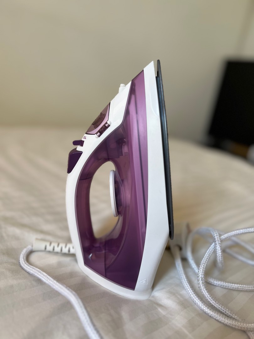 Philips Steam Iron - Featherlight Plus, TV & Home Appliances, Irons ...