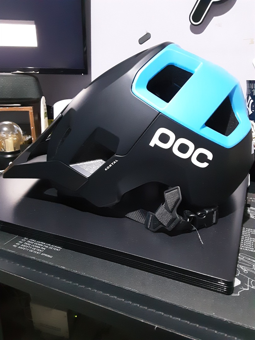 POC Kortal Mtb Helmet Large, Sports Equipment, Bicycles & Parts ...