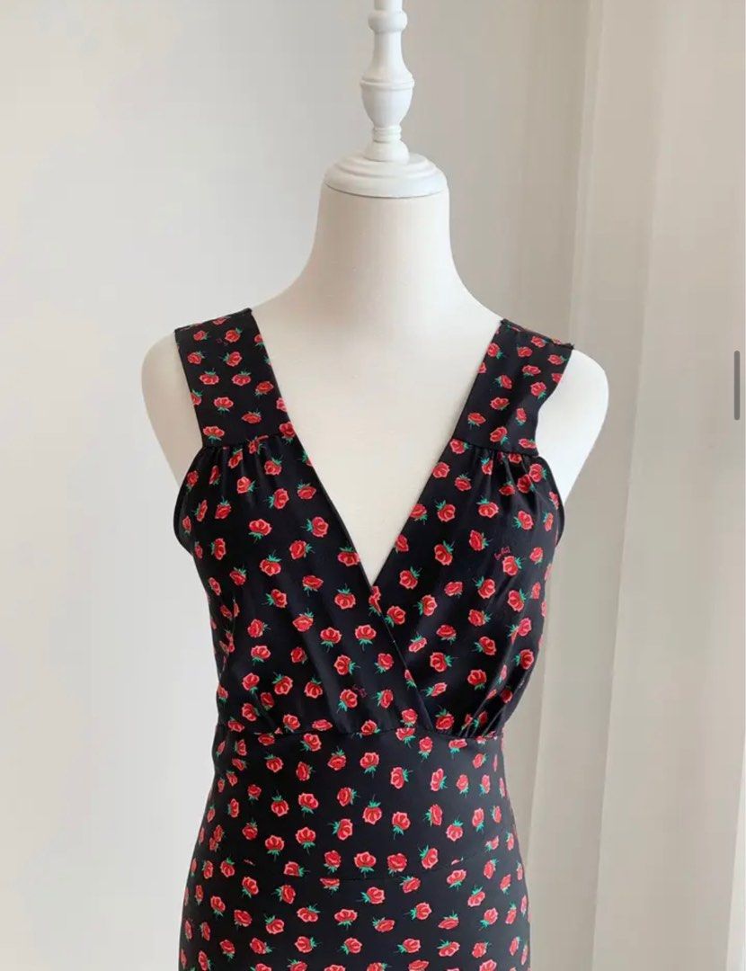 Realisation Par silk maxi dress, Women's Fashion, Dresses & Sets ...