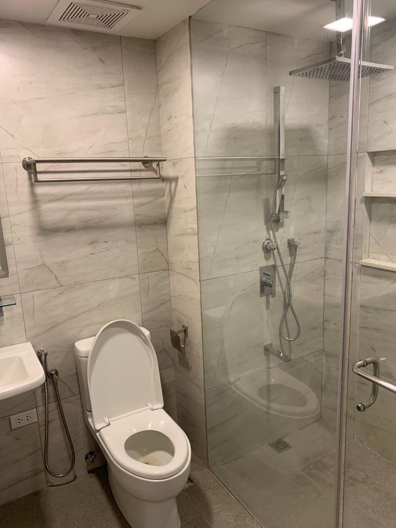 Renaissance 2000 2BR with attached bathroom + Maids room & TB + 1 ...
