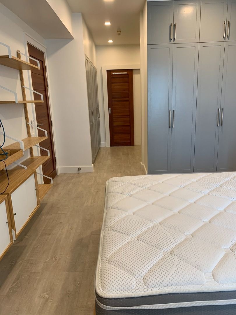 Renaissance 2000 2BR with attached bathroom + Maids room & TB + 1 ...