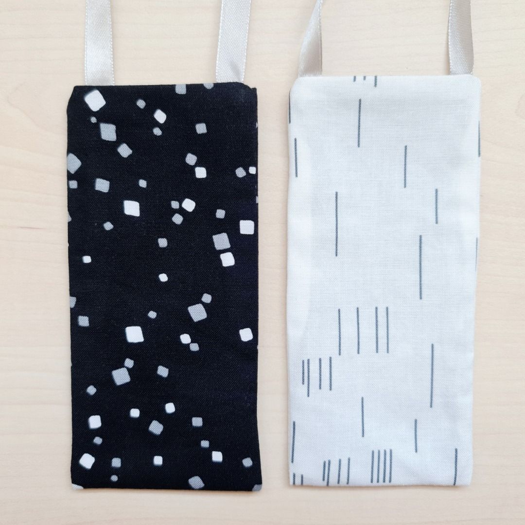 Reversible Hickman Line Pouch [Black & White], Health & Nutrition ...